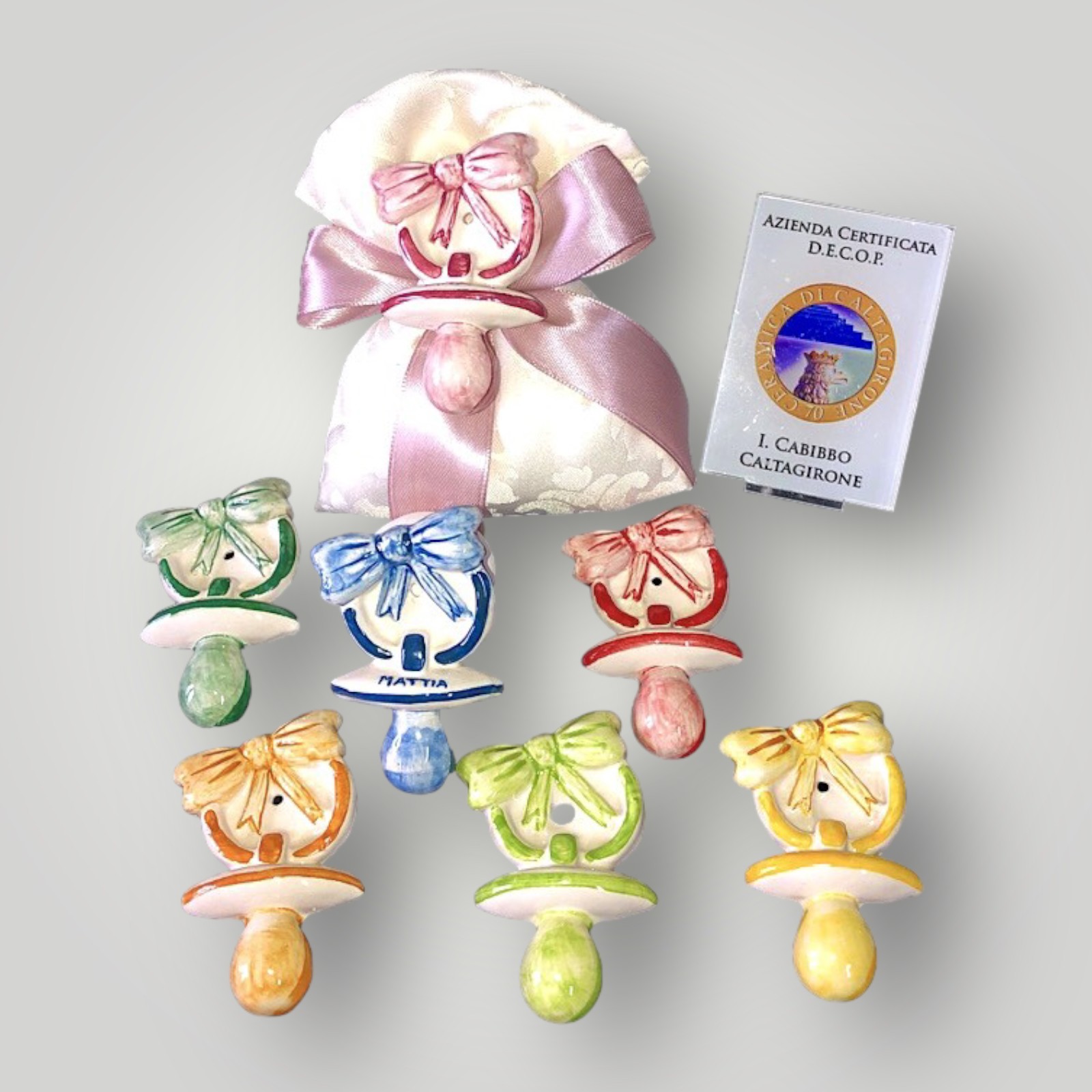 Ciuccio in ceramica di Caltagirone.